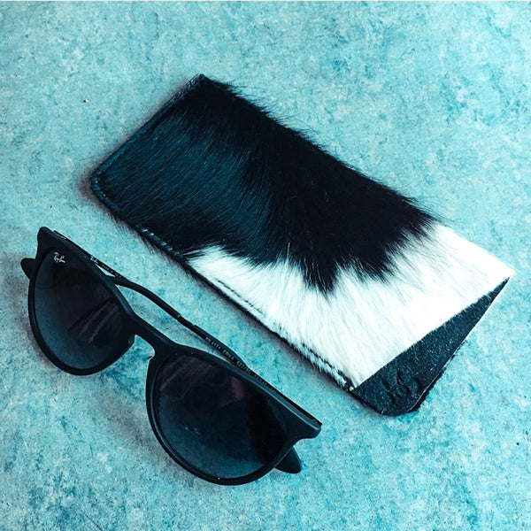 Soft and slim glasses case in fur | HARALD eyeglasses case | Buy today ...