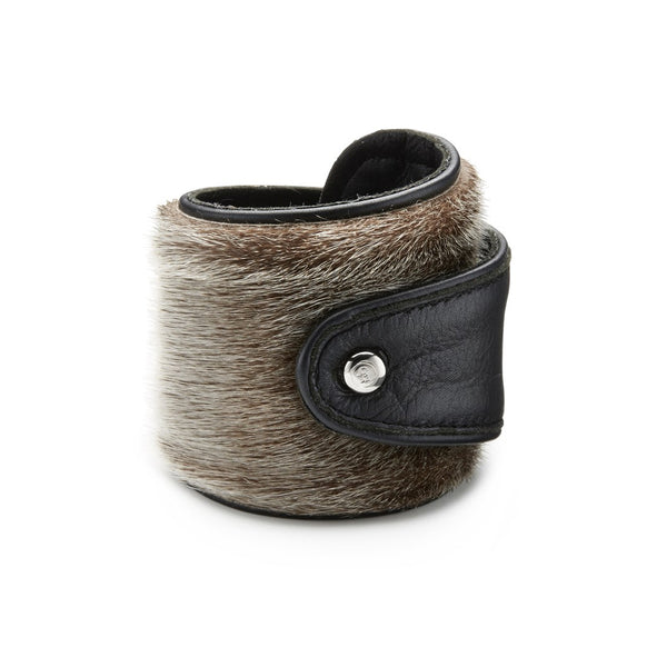 Bracelet in leather and seal skin | Jewelry for men and women | Buy ...